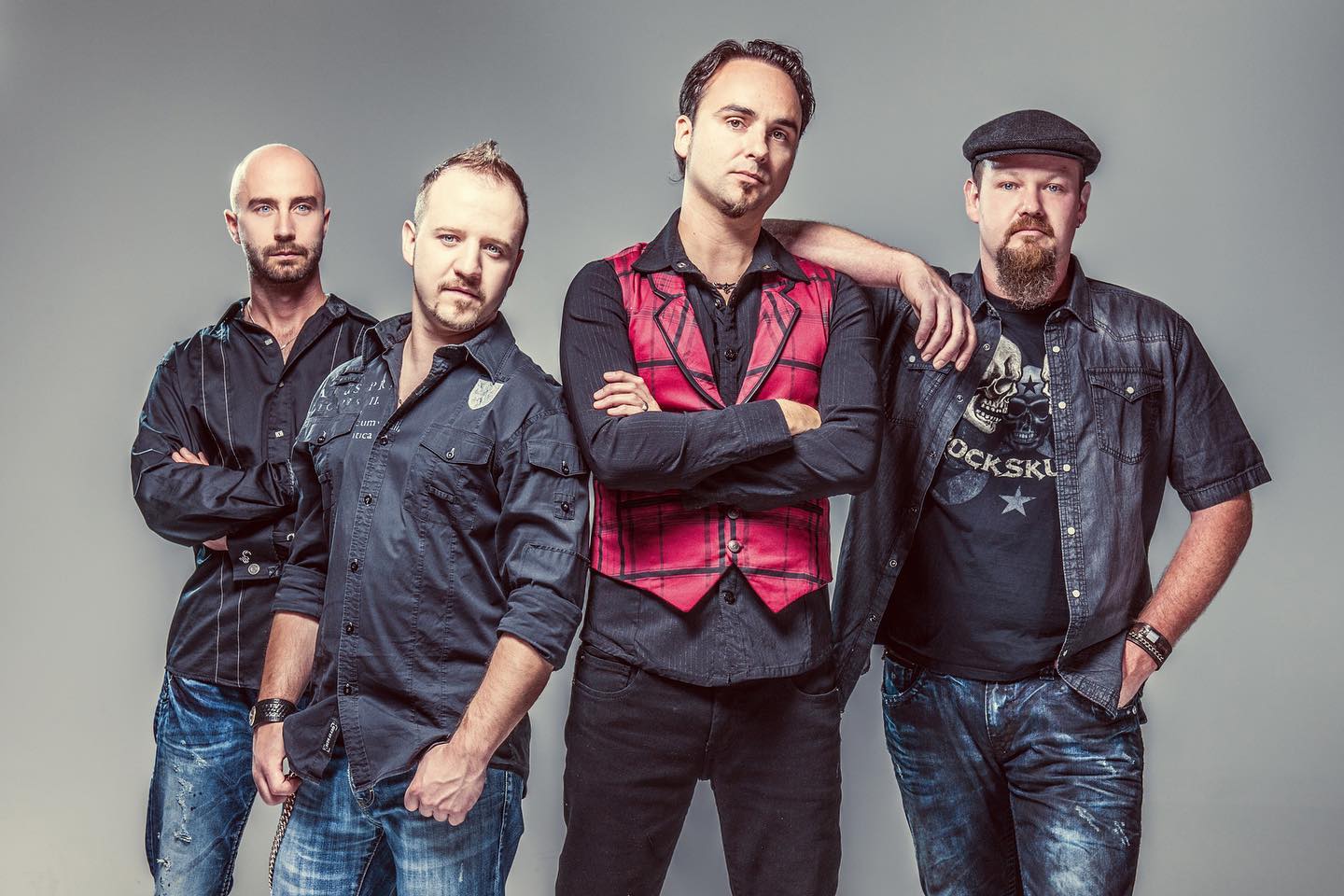 Tempesta - Encyclopaedia Metallum: The Metal Archives